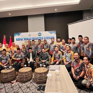 Gelar Raker, Fakultas Syariah UIN KHAS Jember Canangkan Proyeksi Target Kinerja 2025 | Fakultas ...